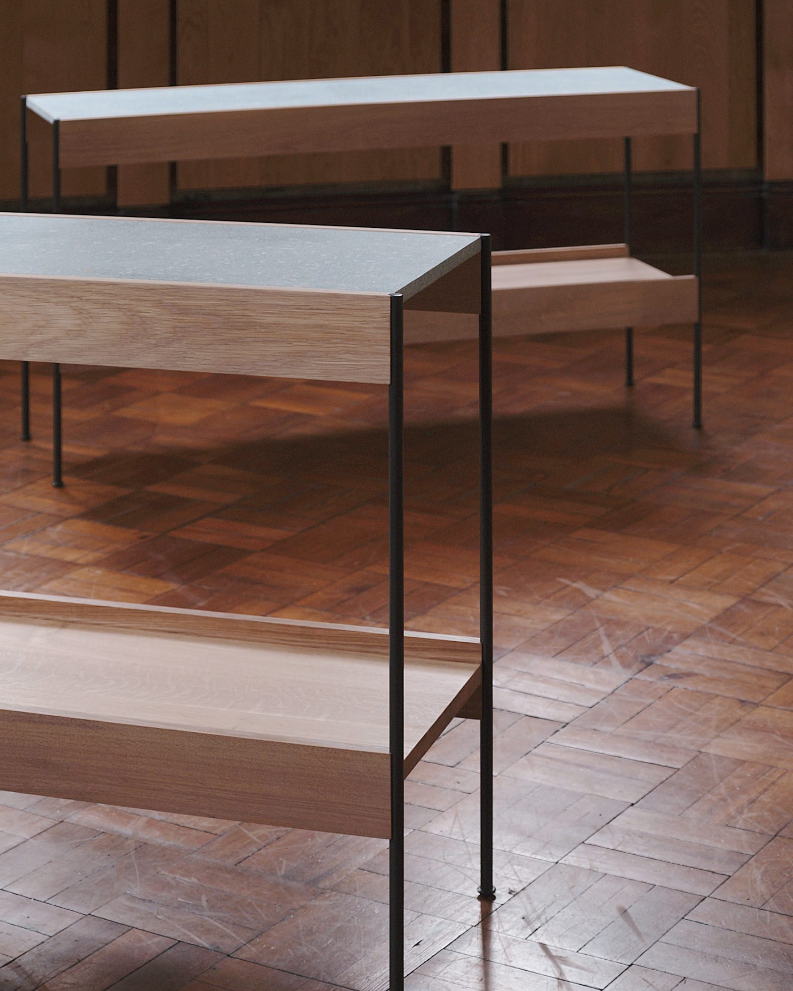 Mentsen – I-beam console