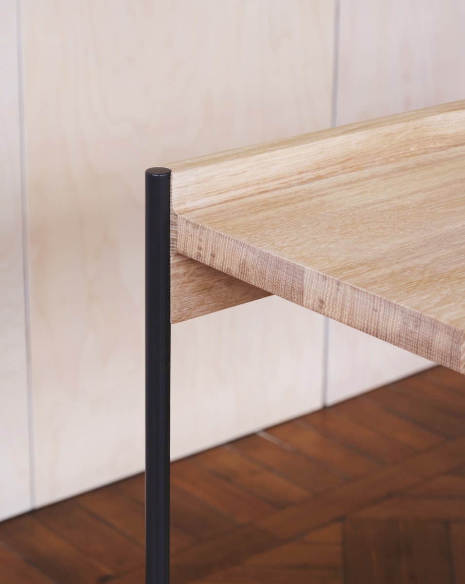 Mentsen – I-beam console