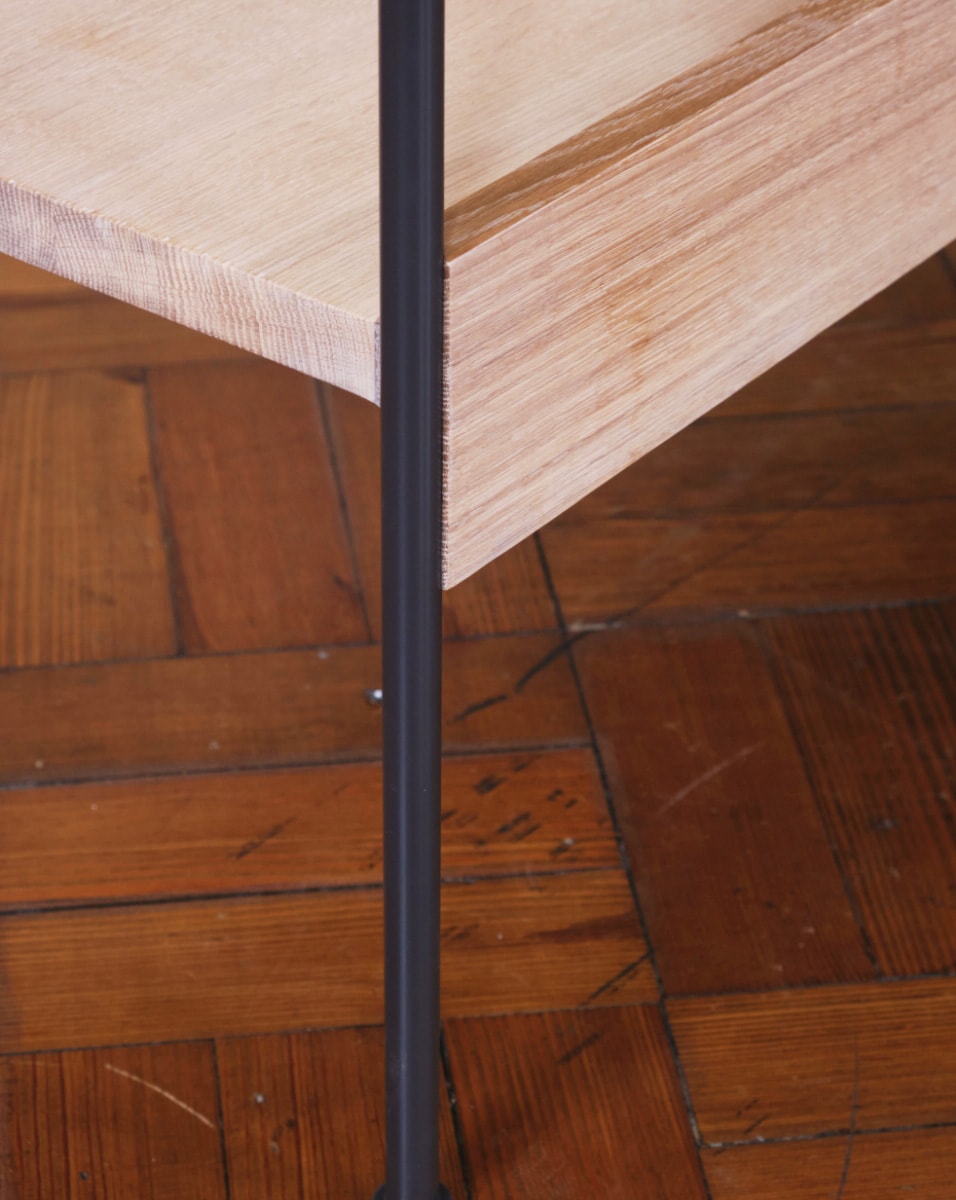 Mentsen – I-beam console