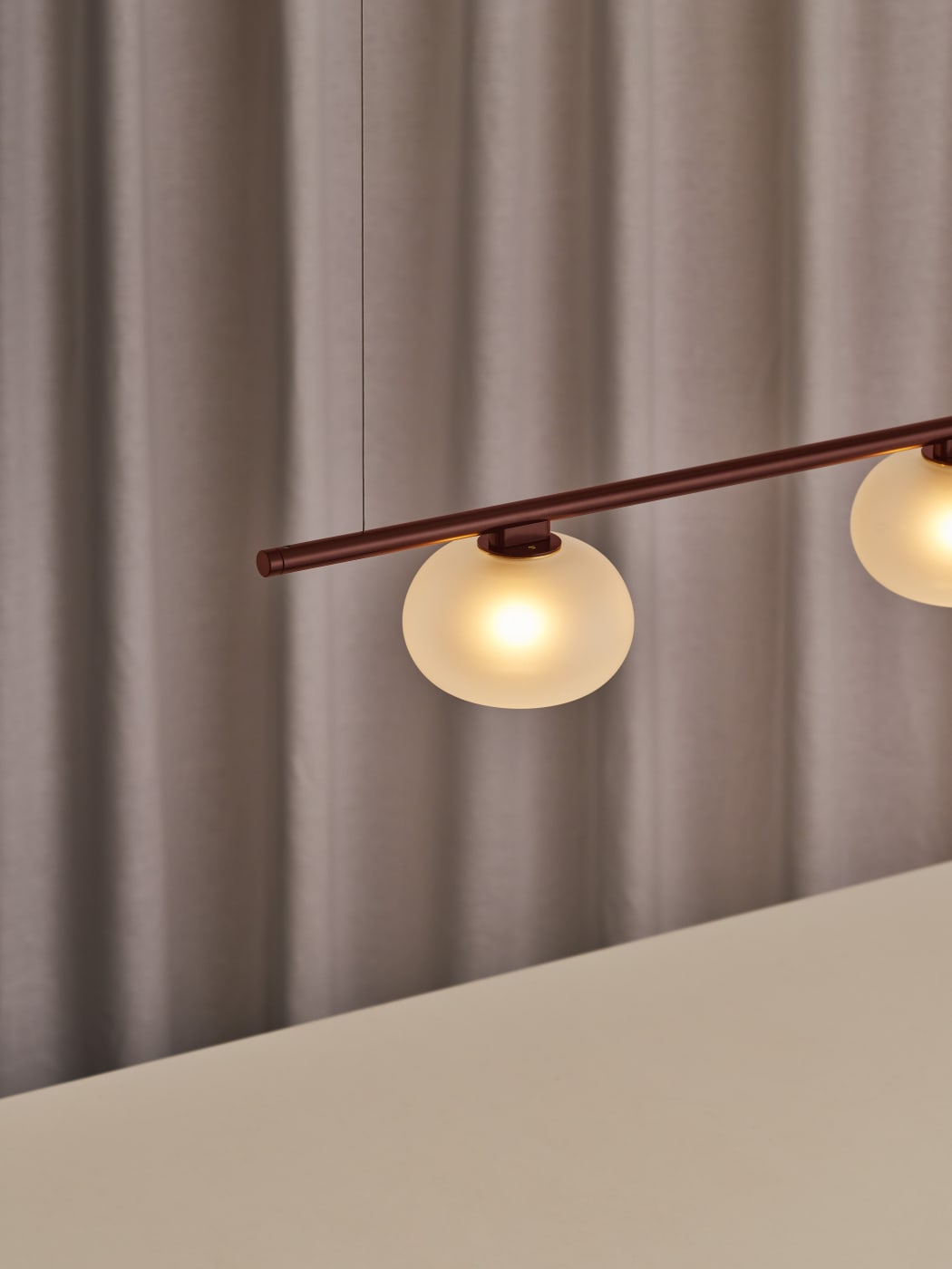 Mentsen – Melina Linear